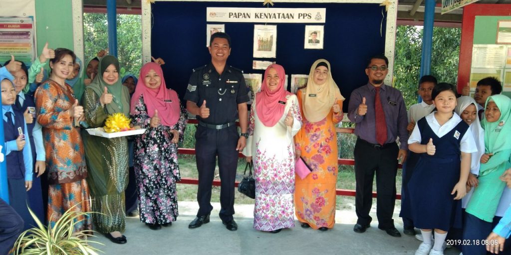 Majlis Pelancaran Program Jom Ke Sekolah & Perasmian Papan Kenyataan ...